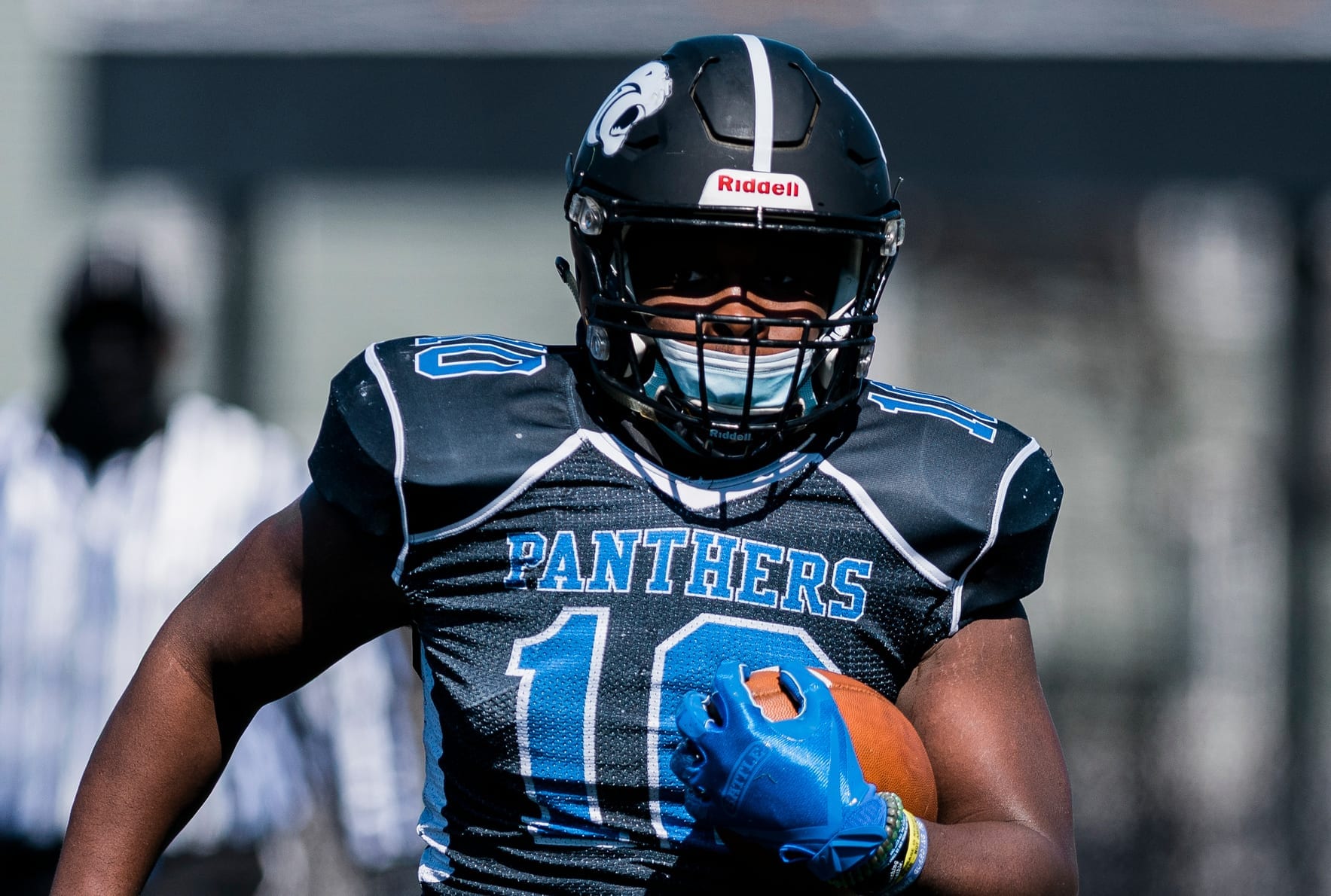 KIPP football says goodbye to founding seniors with big win over ...