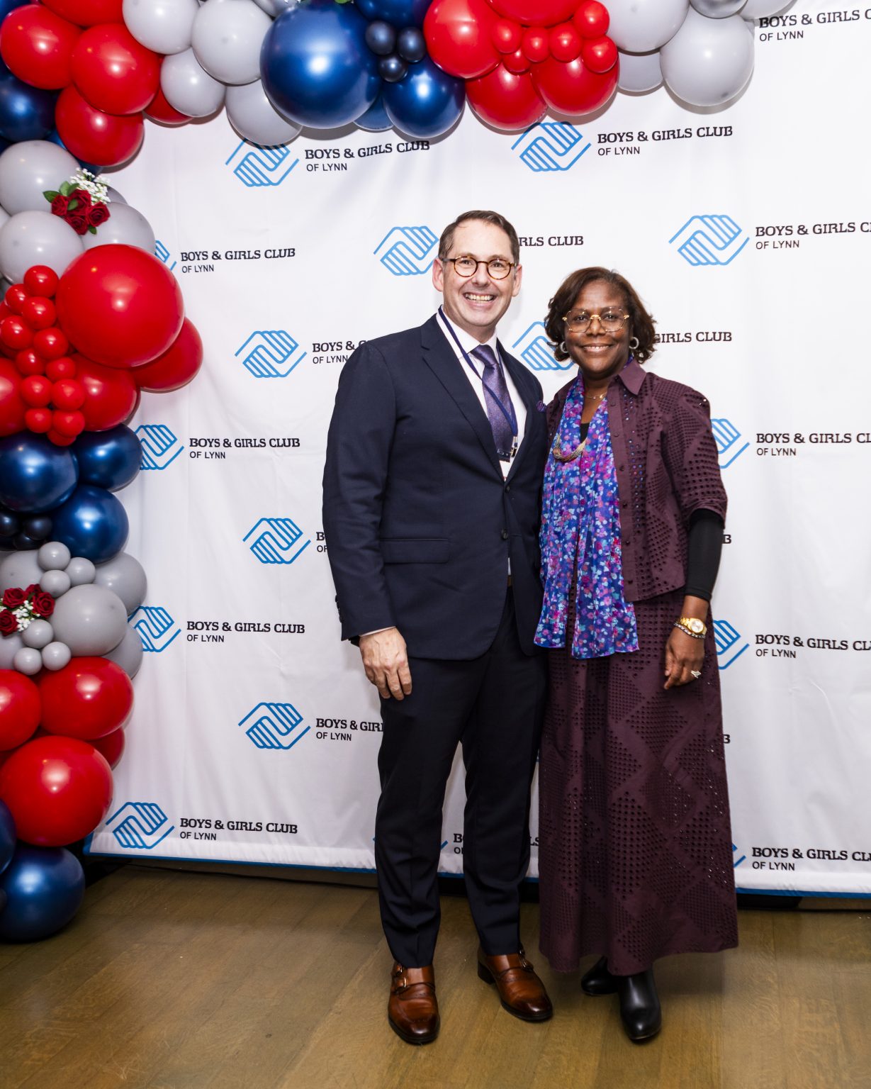 Record crowd raises almost $300,000 for Boys & Girls Club at gala ...