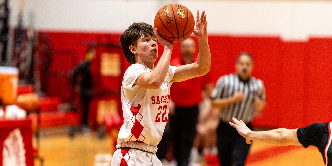 Roundup: Saugus protects home court against Boston United - Itemlive