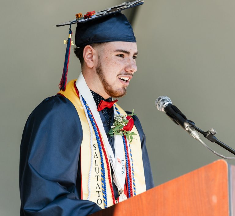 Lynn Tech graduates 270 - Itemlive