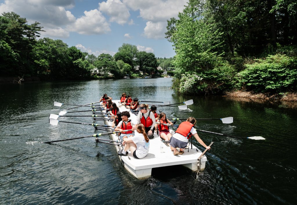 Lynn students row, row, row their boat - Itemlive